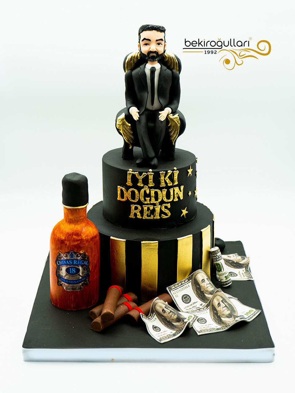 Erkek Model Konsept Pasta En muhteşem hediye